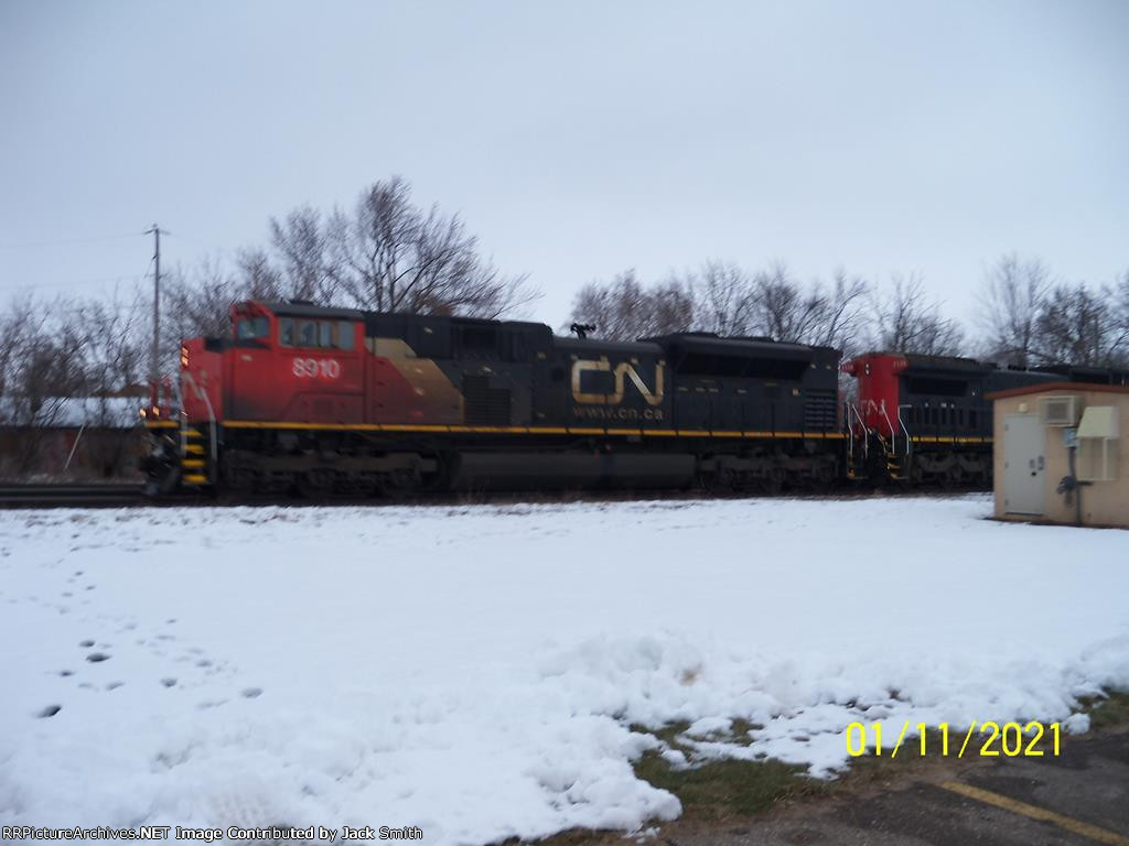 CN 8910